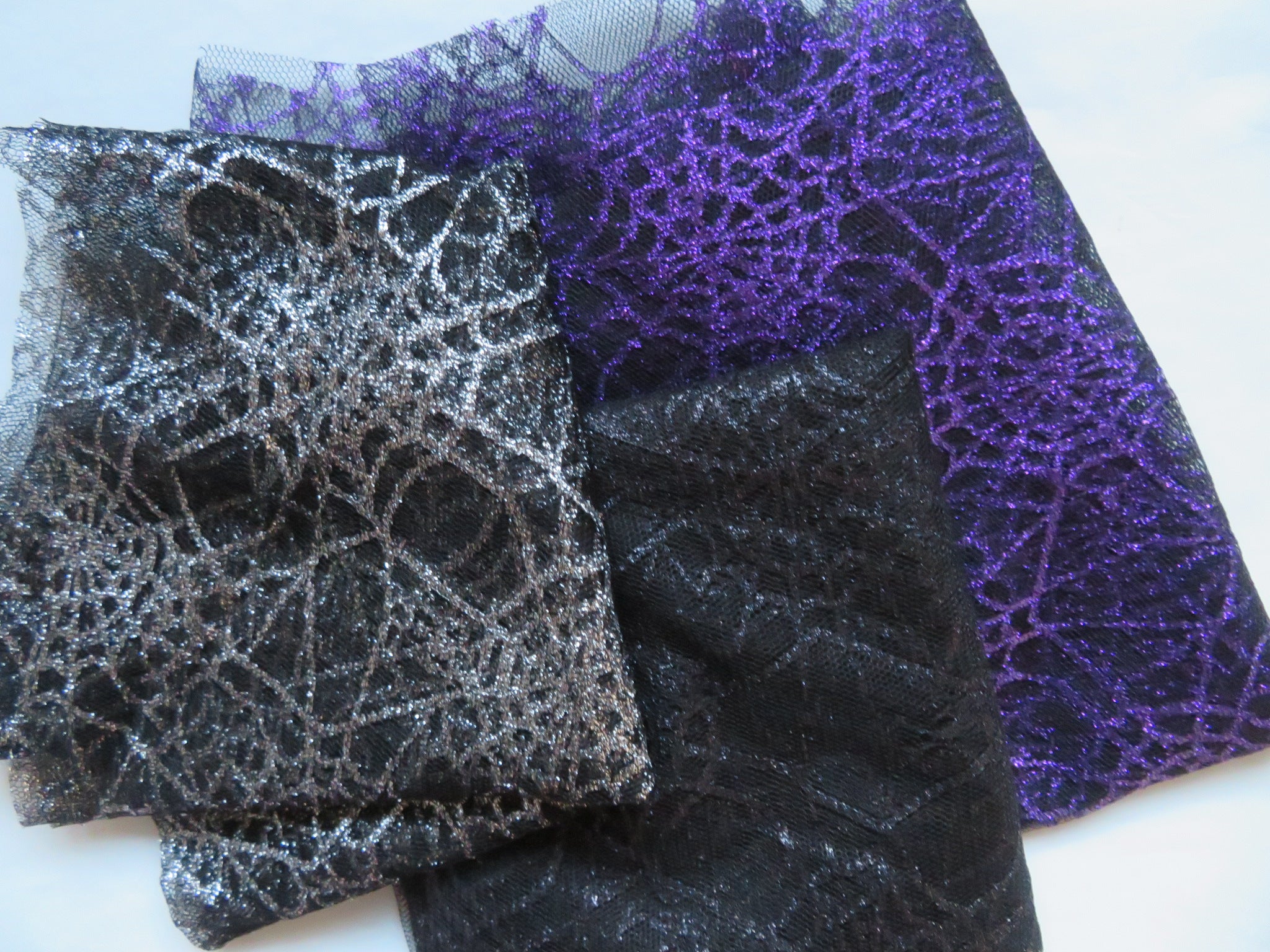 Black Cobweb Narrow Veils - Various Colours – Indigo Daisy Weddings